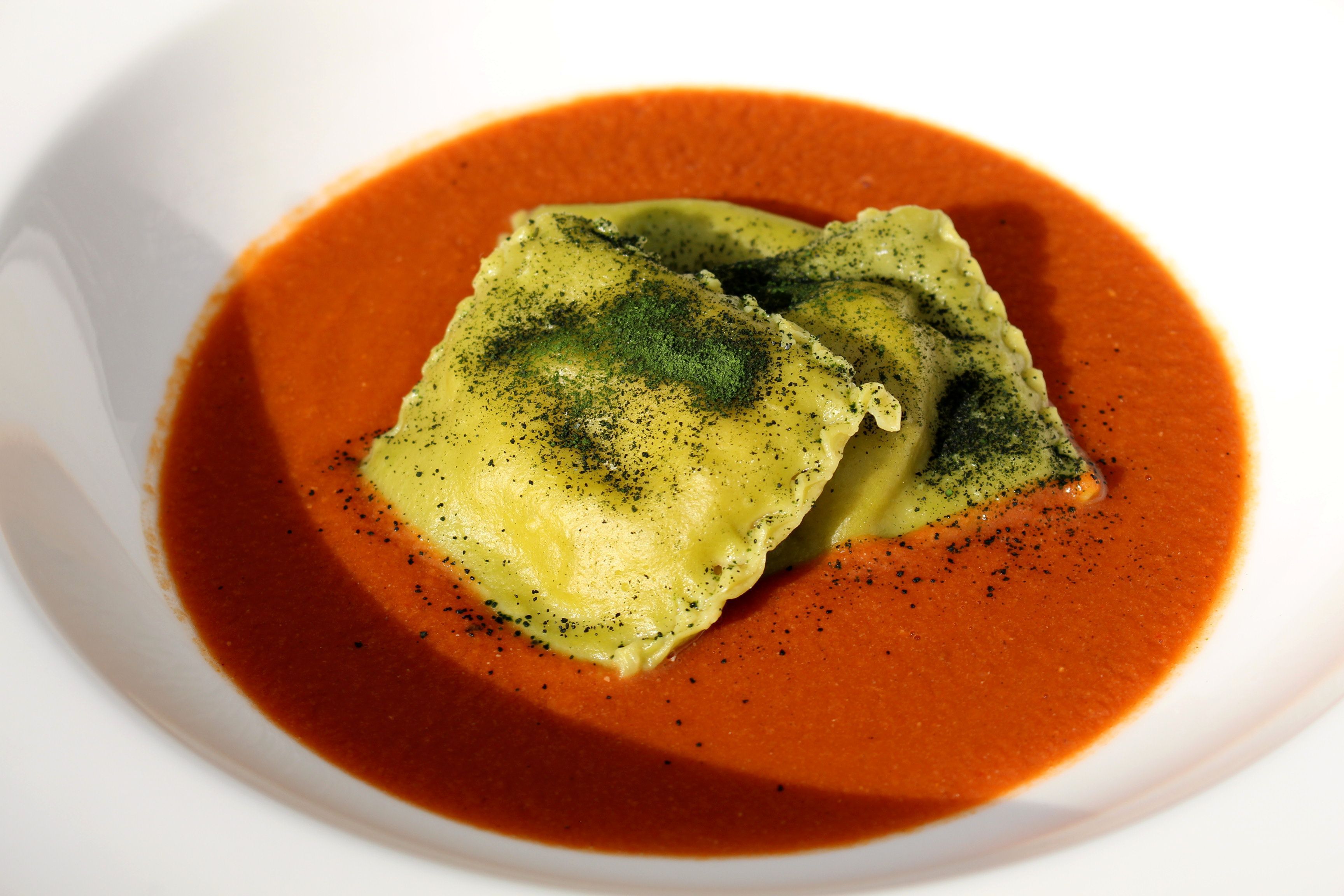 Raviolis de Plancton con Ricotta y Langostinos – Fuego de Mortero